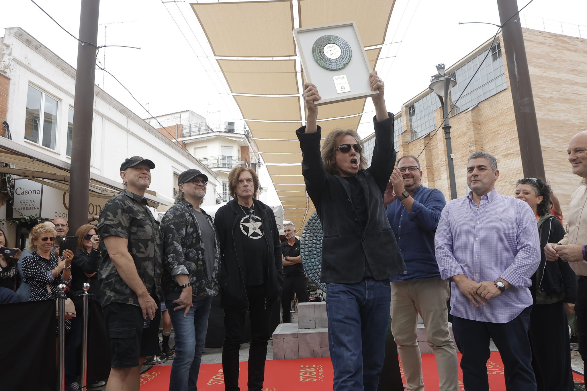stoneandmusicfestival | Europe ya tiene su vinilo en la ‘Via Musicorum’ de Mérida